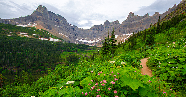 The Most Beautiful Hiking Trails | BeautifulNow