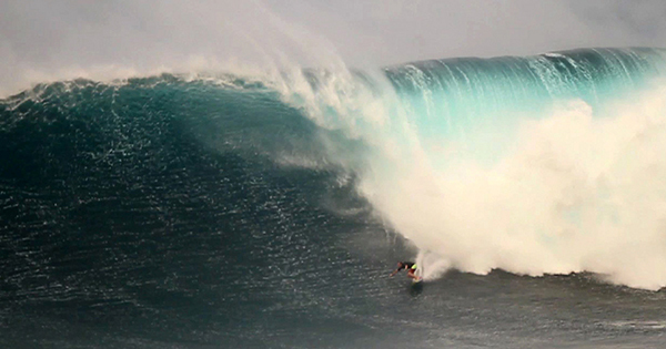 Big Waves! Big Surf! Big Beauty! | Travel Bucket List | BeautifulNow