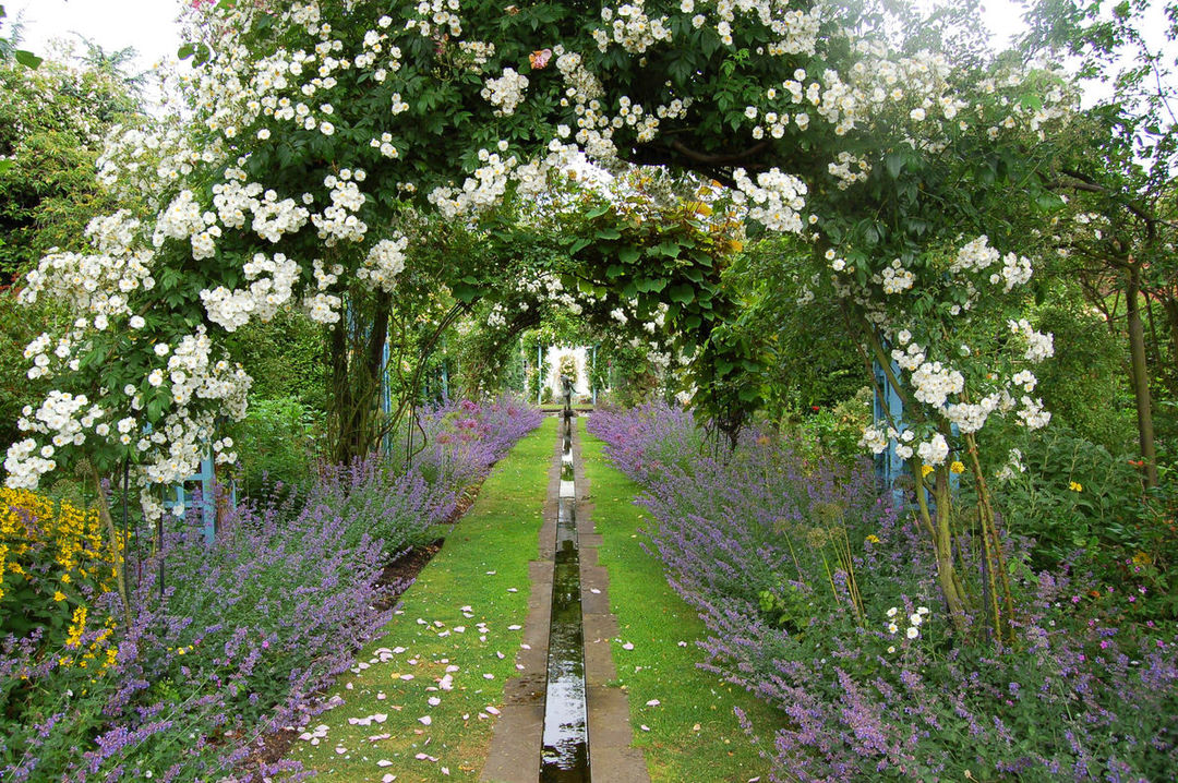 Gorgeous Gardens with a Purpose | Visit Scotland | BeautifulNow