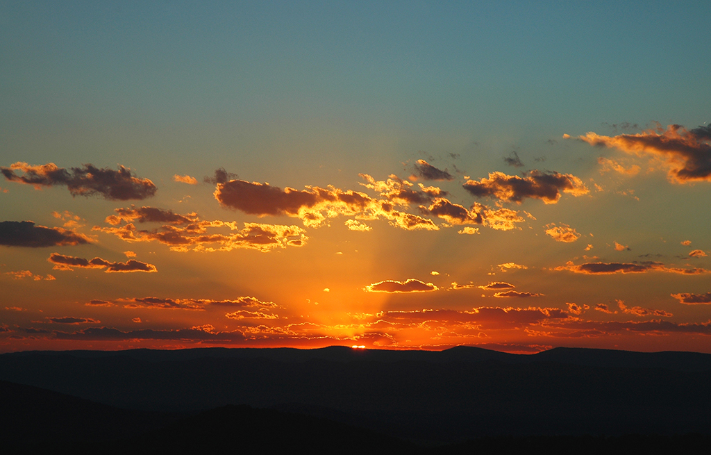 Orange Sunsets Warm Our Souls | BeautifulNow