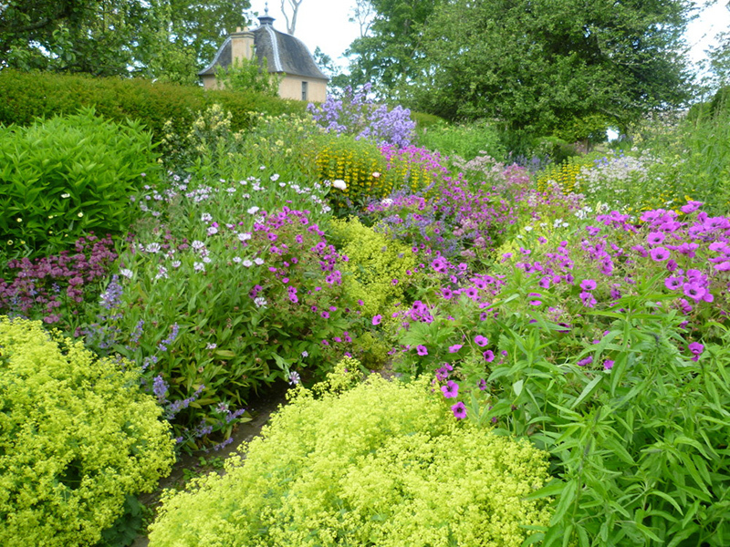 Gorgeous Gardens with a Purpose | Visit Scotland | BeautifulNow