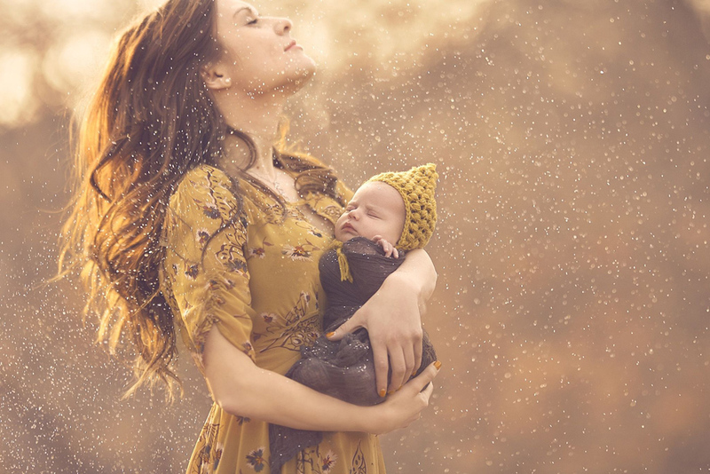 Breastfeeding Beauty | Beautiful Mothers Portraits by Ivette Ivens ...