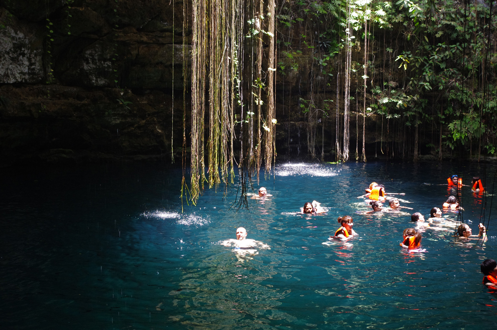 These Cool Natural Pools are Beautiful Hot Spots | BeautifulNow
