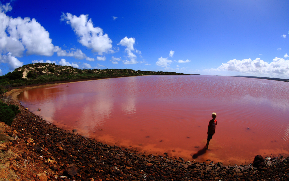 These 10 Lakes are Pretty in Pink! | Travel Bucket List | BeautifulNow